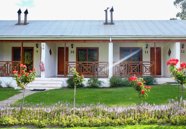 Houw Hoek Hotel in Elgin, Western Cape