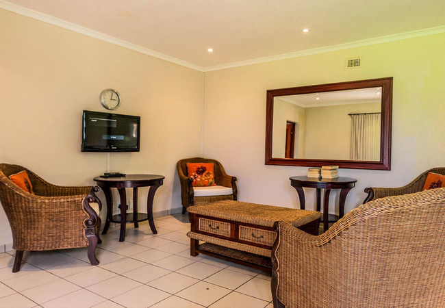 Inqevu Lodge in Champagne Valley, KwaZulu Natal