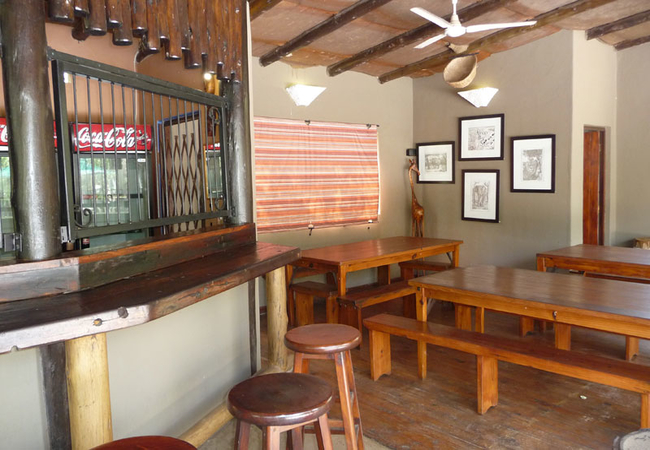 Isinkwe Backpackers Bushcamp in Hluhluwe, KwaZulu Natal