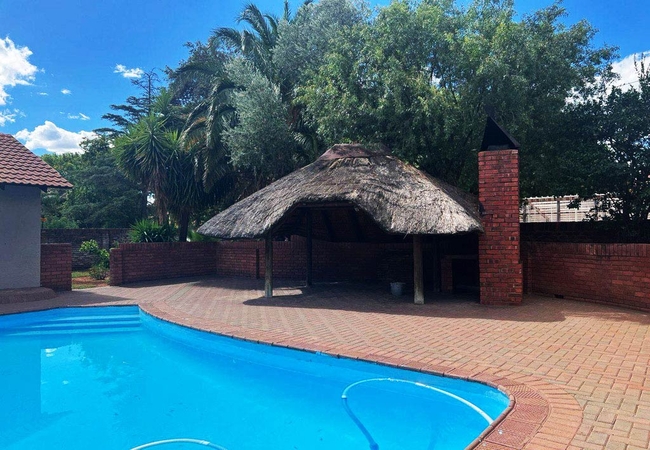 Purple Steps Guest House in Kimberley, Northern Cape