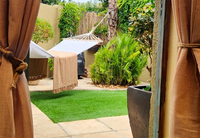 Sage Cottage 10 in West Beach, Cape Town