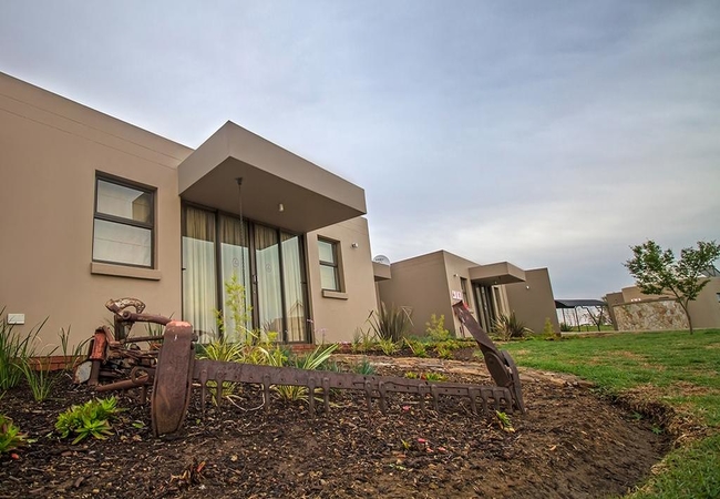 Thanda Tau in Vrede, Free State